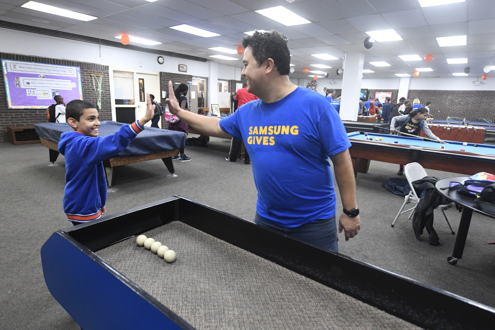 Samsung Employees Celebrate Commitment to Community Impact through Day ...