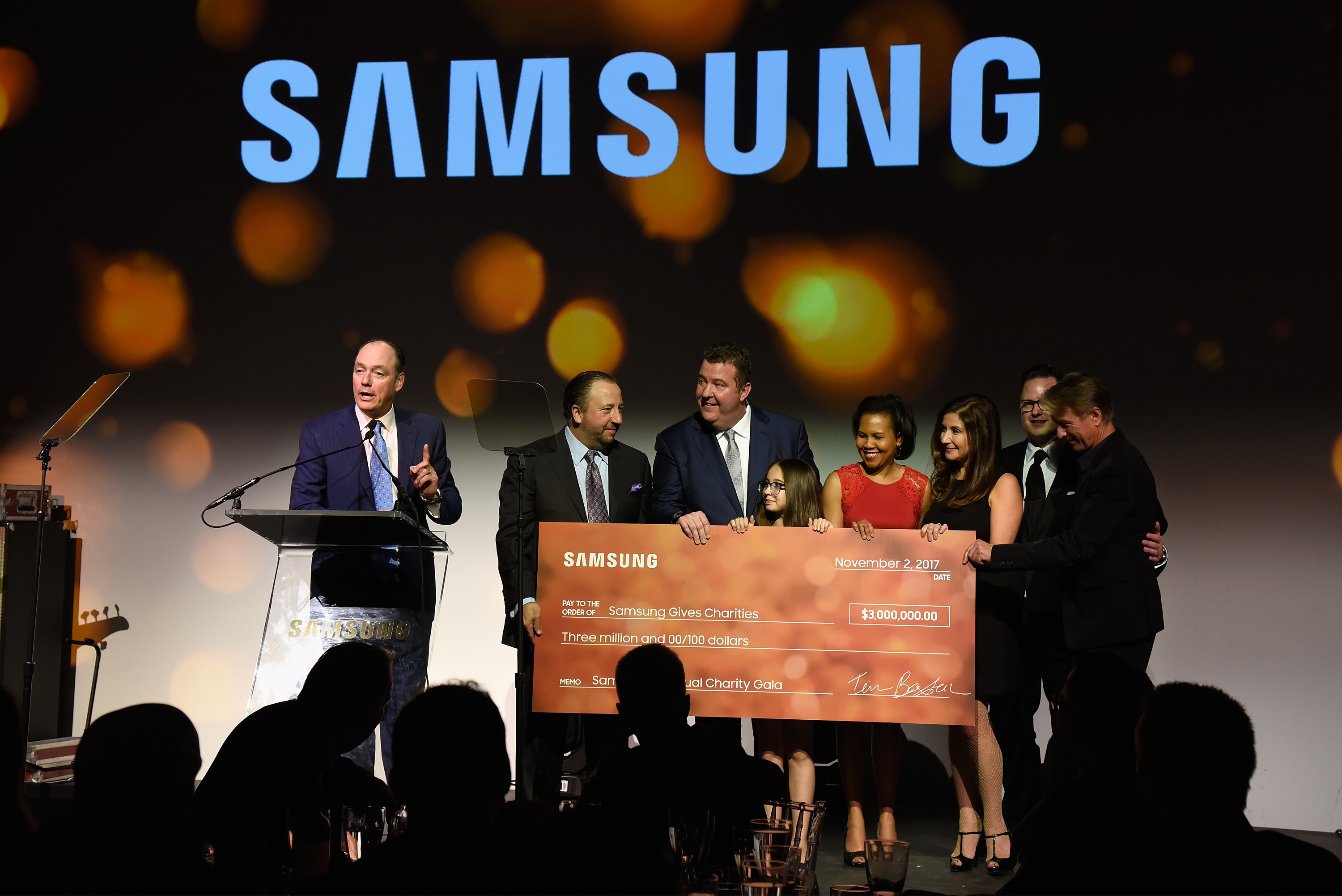 Samsung Celebrates Giving Back with a Night of Celebrations across New ...
