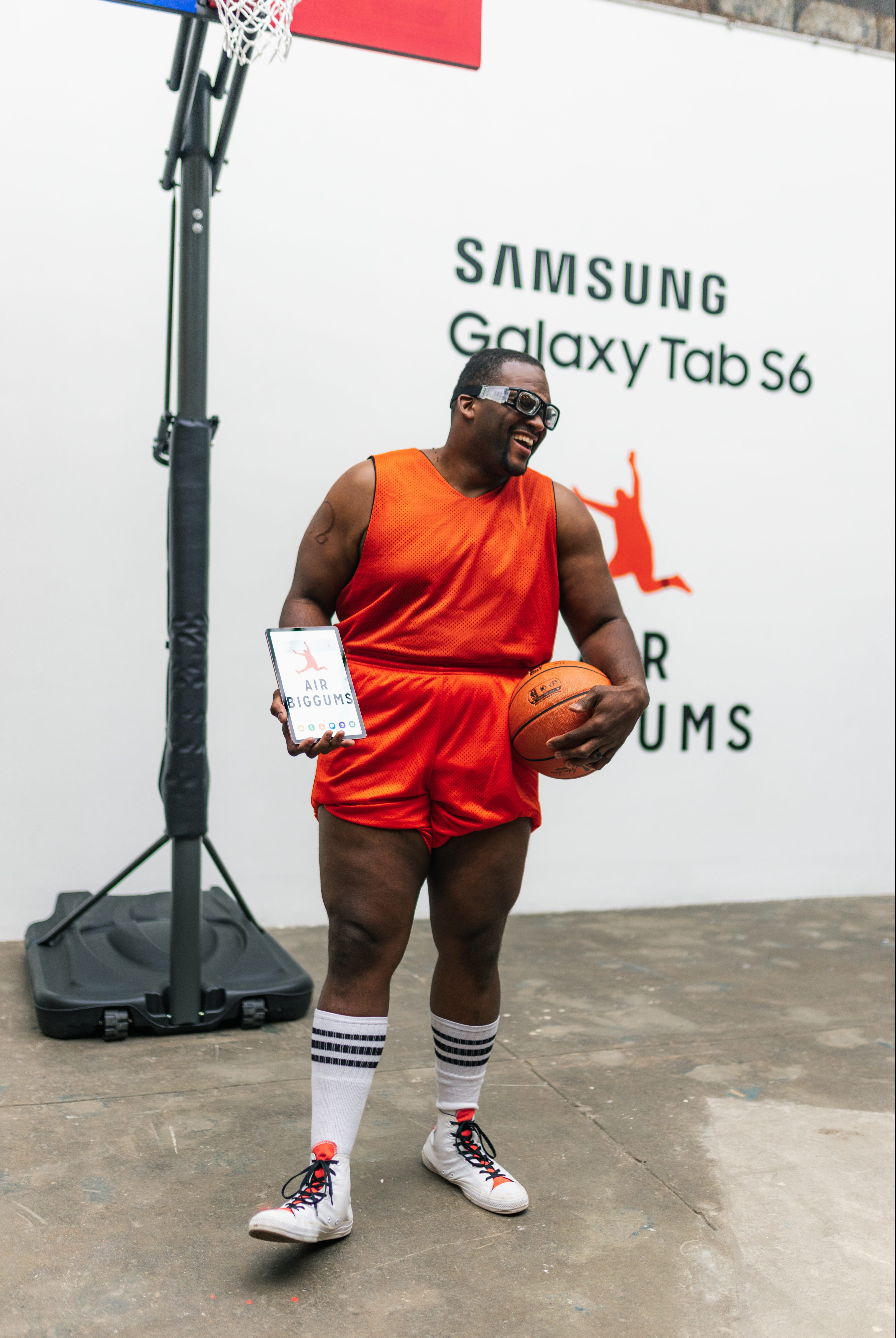 Professional-Football-Player-Turned-Social-Media-Icon Cream E. Biggums ...