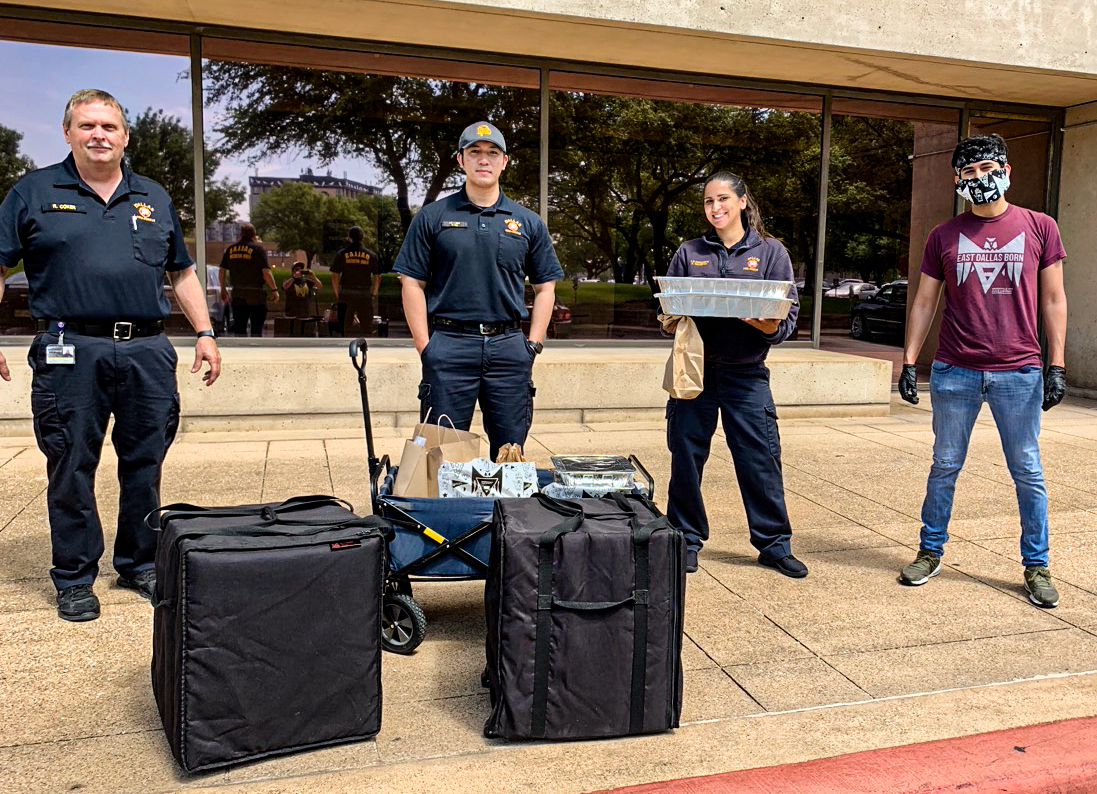 Feeding the Frontline in Dallas - Samsung US Newsroom