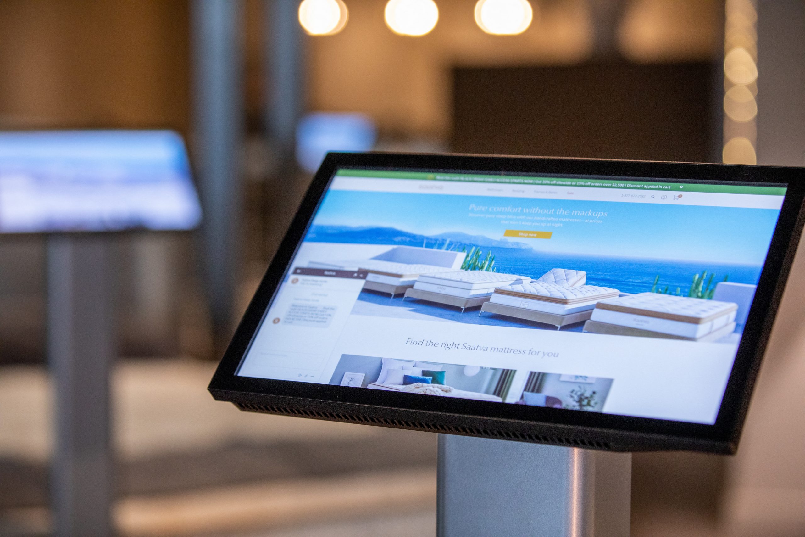 Samsung Display technology powers Saatva’s Modern Retail Experience in ...